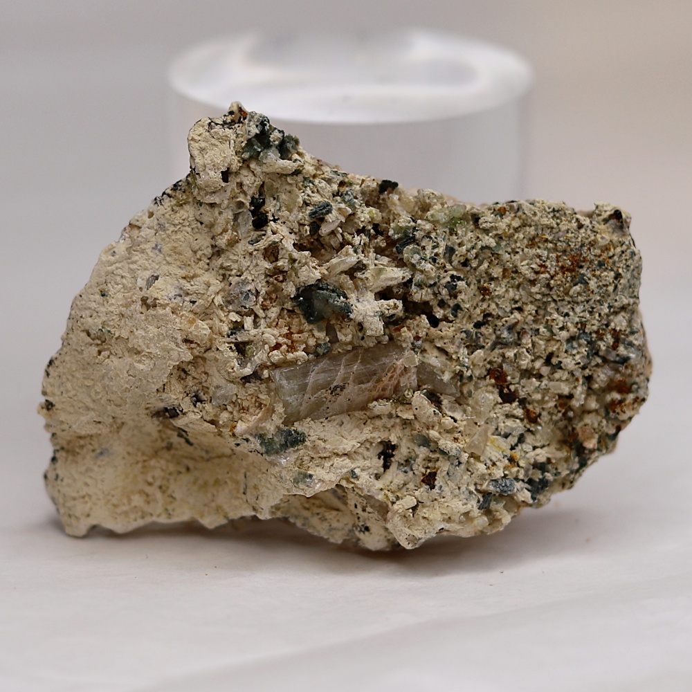 Apatitt på stilbitt fra Imilchil, Marokko - Naturens Mangfold AS